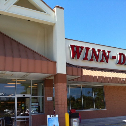 Winn-Dixie - Grocery Store
