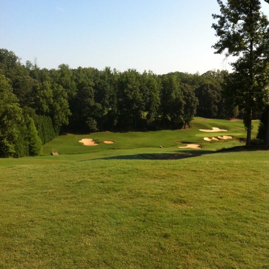 Hawks Ridge Golf Club - Golf Course