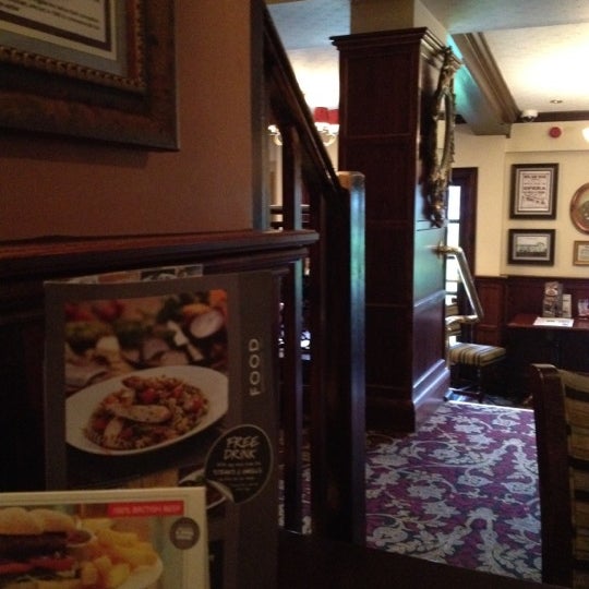 Talk of the Town (Wetherspoon) - Pub in Paignton