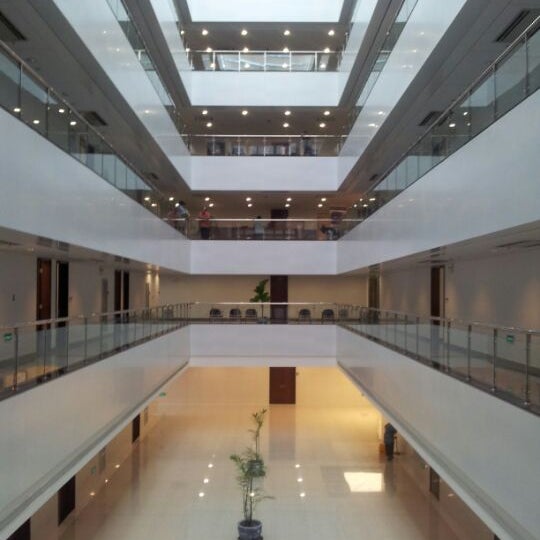 Tui Atua Tupua Tamasese Efi Building - Government Building