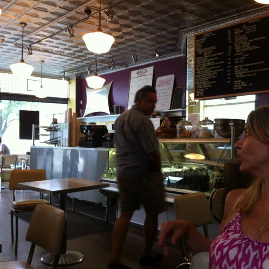 M.A.D. Cafe - 9 tips from 136 visitors