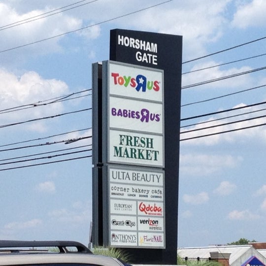 Horsham Gate - Shopping Mall