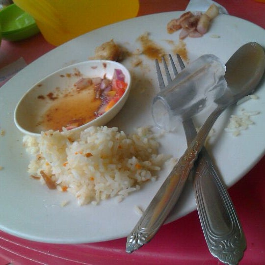 Photos at Chades Tapsilog - Santa Cruz - 73 tips from 1217 visitors