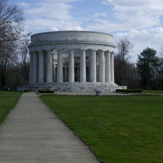 Photos at Harding Tomb - Vernon Heights Blvd