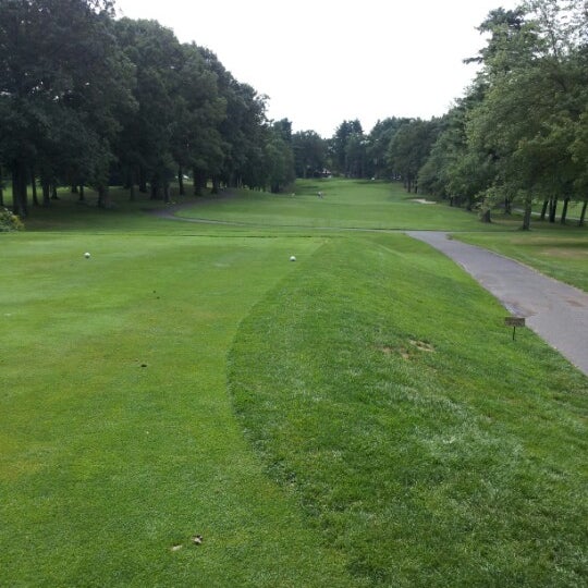 Indian Ridge Country Club - 2 tips from 203 visitors