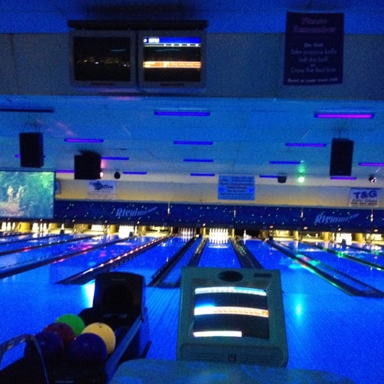 Richfield Bowl - 5340 Richfield Rd