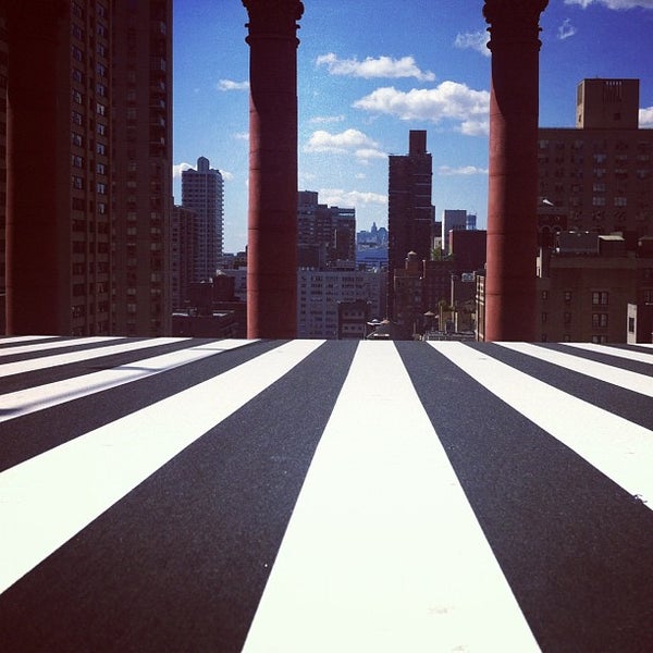 Photos at Pod 39 Rooftop Bar - Cocktail Bar in Murray Hill