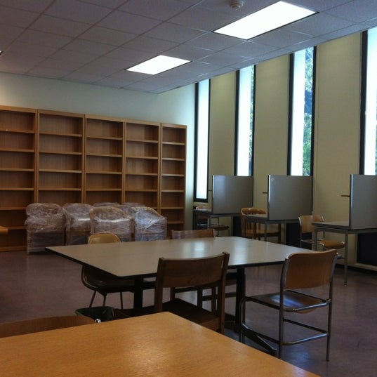 Photos at Charles E. Young Research Library - College Library in Los ...