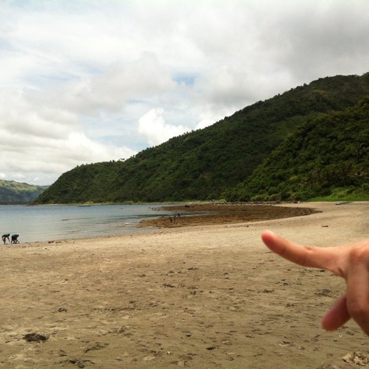 Dingalan White Beach