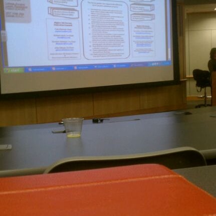 OU-Tulsa Schusterman Library - College Library