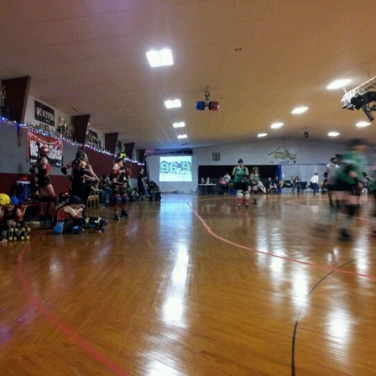 Skaters Edge - Skating Rink in Appleton