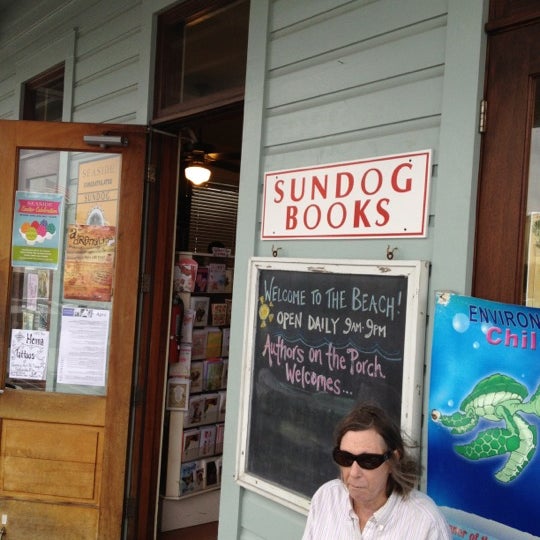 Sundog Books - 89 Central Square