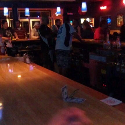 Alley Gators Sports Bar - 8 tips from 256 visitors