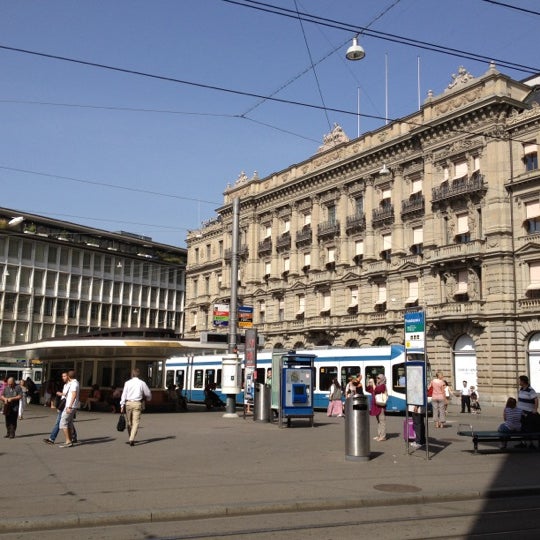 Paradeplatz - Plaza in Zürich