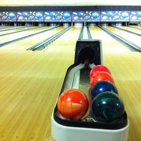 Castro Village Bowl - Bowling Alley