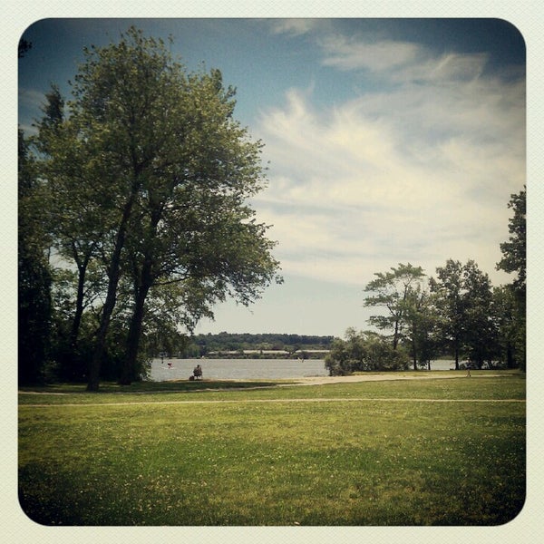 Photos at Lake Quannapowitt - West Side - Wakefield, MA