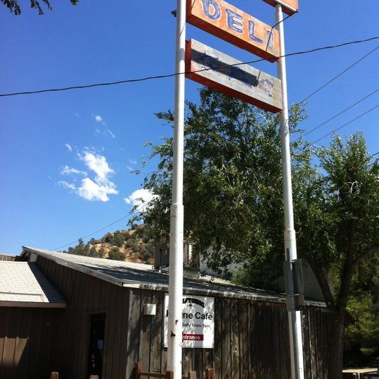 Historic Keene Cafe - 30256 Woodford Tehachapi Road