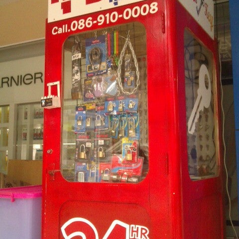 Booth&Key แจ่มฟ้า ซุปเปอร์มาร์ท หลัง มช