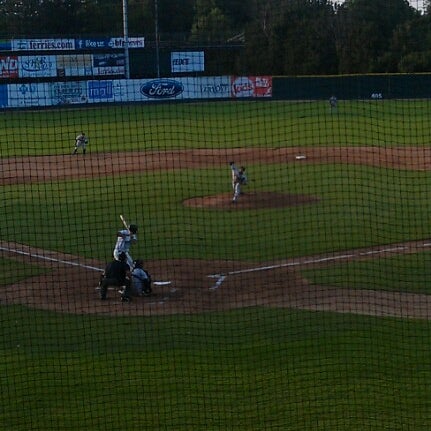 Centennial Field - Centennial - 9 tips