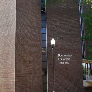Raymond Cravens Library - College Library in Bowling Green