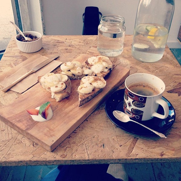 46b Espresso Hut - Hackney - 39 tips