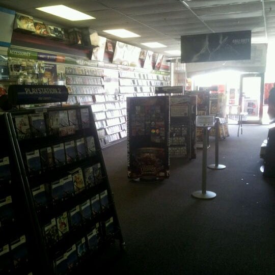 Photos at GameStop - Houston, TX