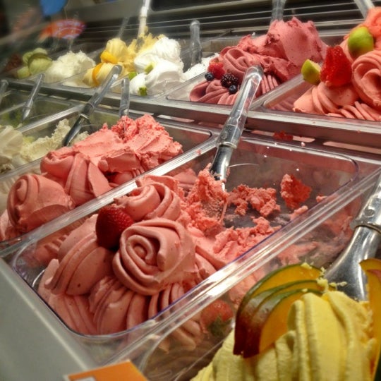 Piccomolo Italian Ice Cream (Now Closed) - Old Pasadena - Pasadena, CA