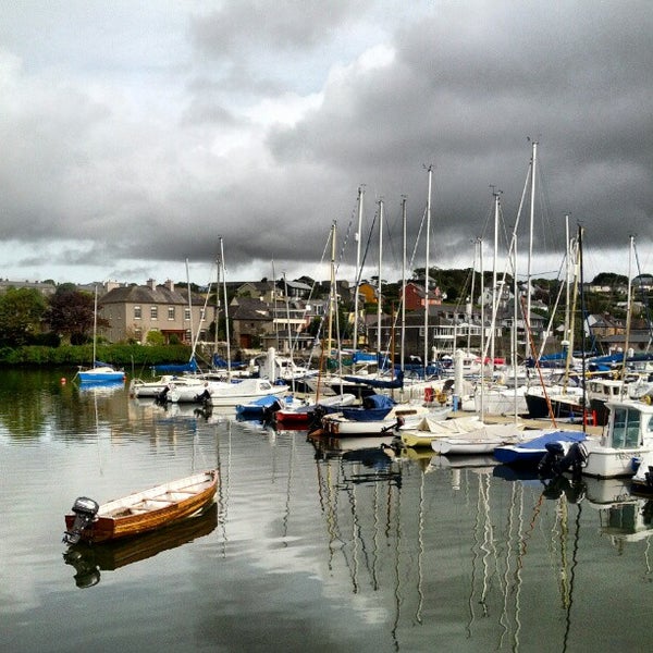 Kinsale Harbour - Cuain Chionn tSáile