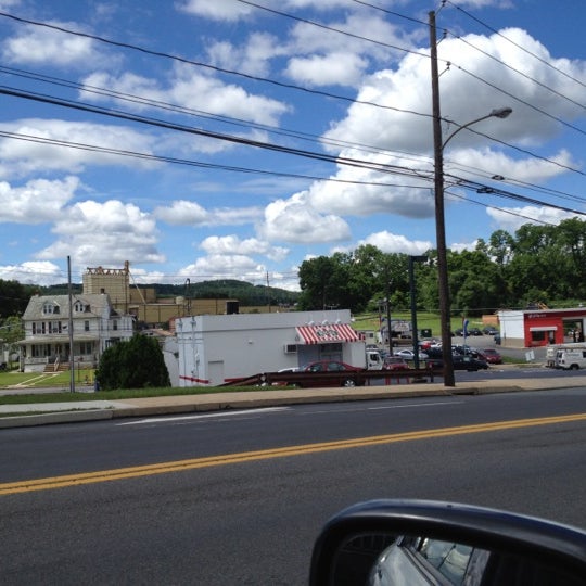 Guide to Sinking Spring's best spots