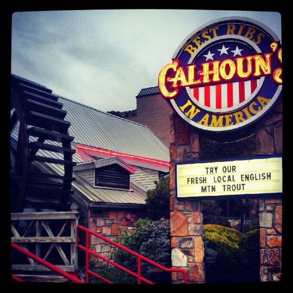 Calhoun's - BBQ Joint in Gatlinburg