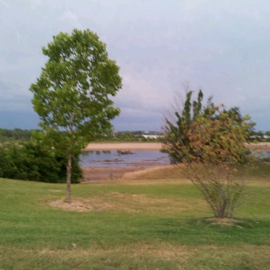 Riverside Park - Park in Tulsa