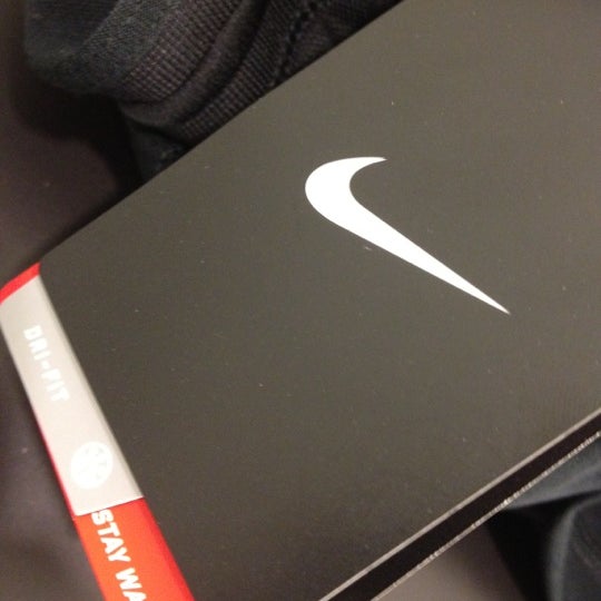 Nike - 4326 King Street East