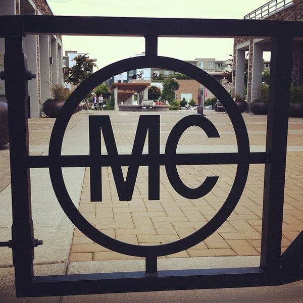The Shops at Morgan Crossing - South Surrey - Surrey, BC