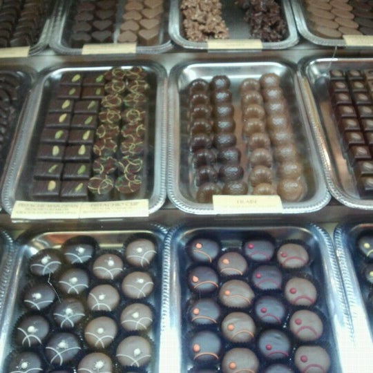 Andre's Confiserie Suisse - Bakery