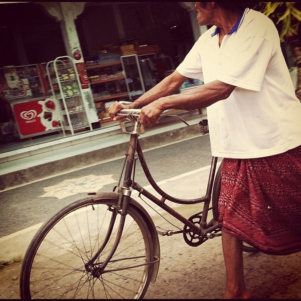 Pura Agung Gunung Raung - Temple