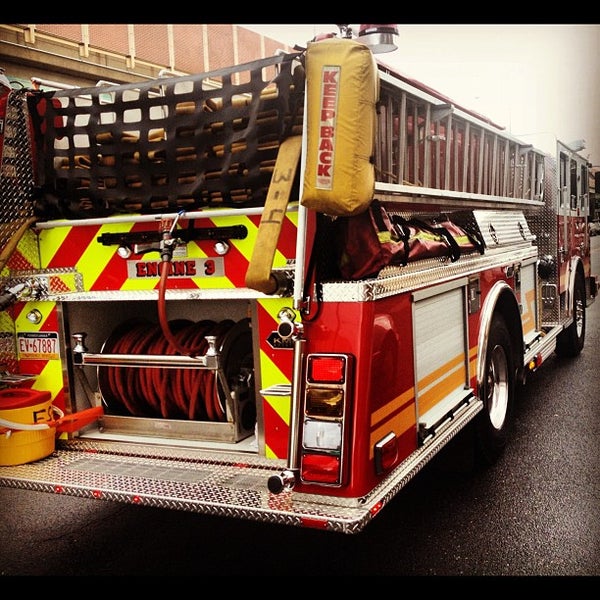 Philadelphia Fire Department : Engine 3 - Queen Village - Pennsport ...