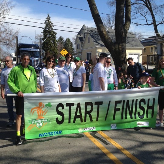 Alfred Rubin Riverwalk Community Center - Structure in Naperville
