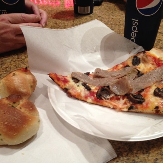 Photos at Pizzeria da Enzo - 13 tips