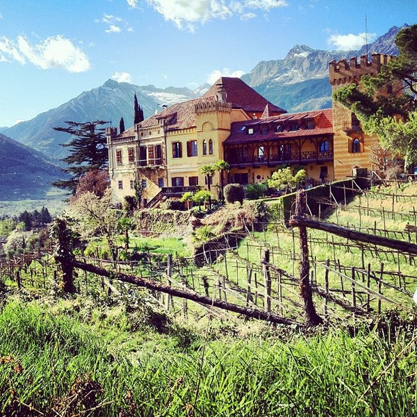 Castello Rametz - Castle in Merano
