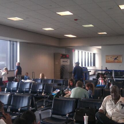Gate C83 - Newark Airport and Port Newark - Newark, NJ