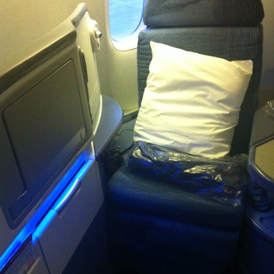 Photos at Air Canada Flight AC 870 - 1 tip from 93 visitors