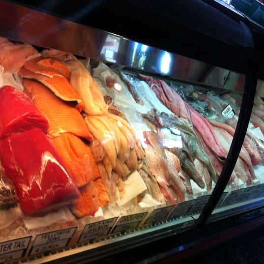 Photos at Walt's Fish Market - 51 tips from 1274 visitors