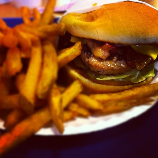 Photos at Sam's Deli Diner - 27 tips