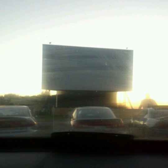 Field Of Dreams Drive-In Theater - 3 tips from 87 visitors