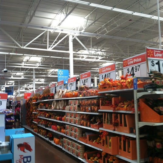 Photos at Walmart Supercenter - Big Box Store in Pasadena