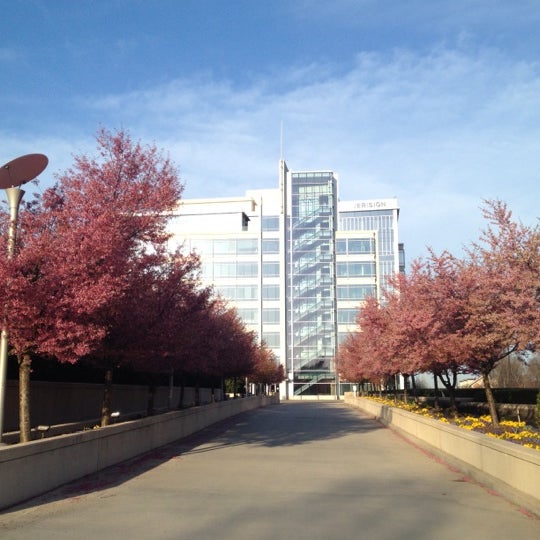 Verisign Worldwide Headquarters - Office in Reston