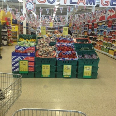 Tesco Extra - Nantyffin Rd, Llansamlet