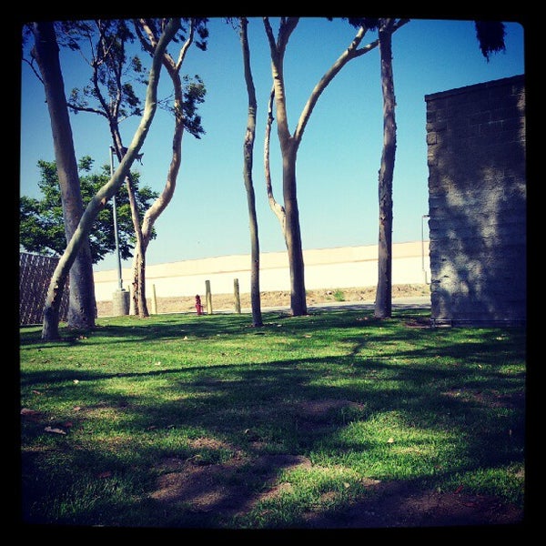 Albertson's Distribution Center - Distribution Center in Irvine