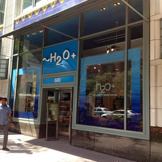 H20 Plus - Streeterville - 600 N Michigan Ave