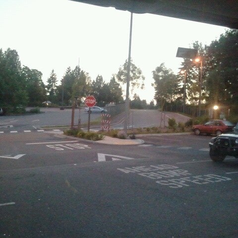 Brickyard Park and Ride - 15530 Juanita-Woodinville Way NE